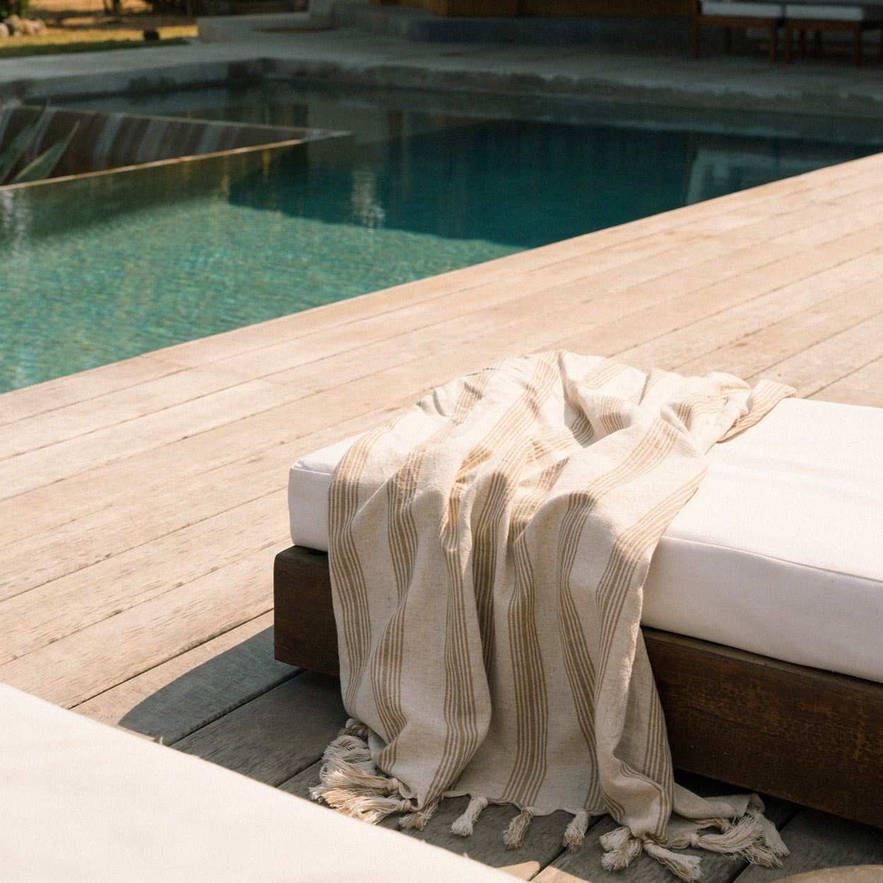 Sade Handwoven Towel – Sage & Tassel